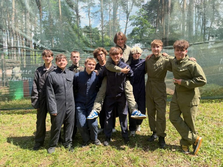 Paintball na Dzień Dziecka – Zespół Szkół Informatycznych